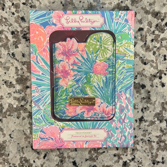 Lilly Pulitzer | Cell Phones & Accessories | Nwt Lilly Pulitzer Tech ...